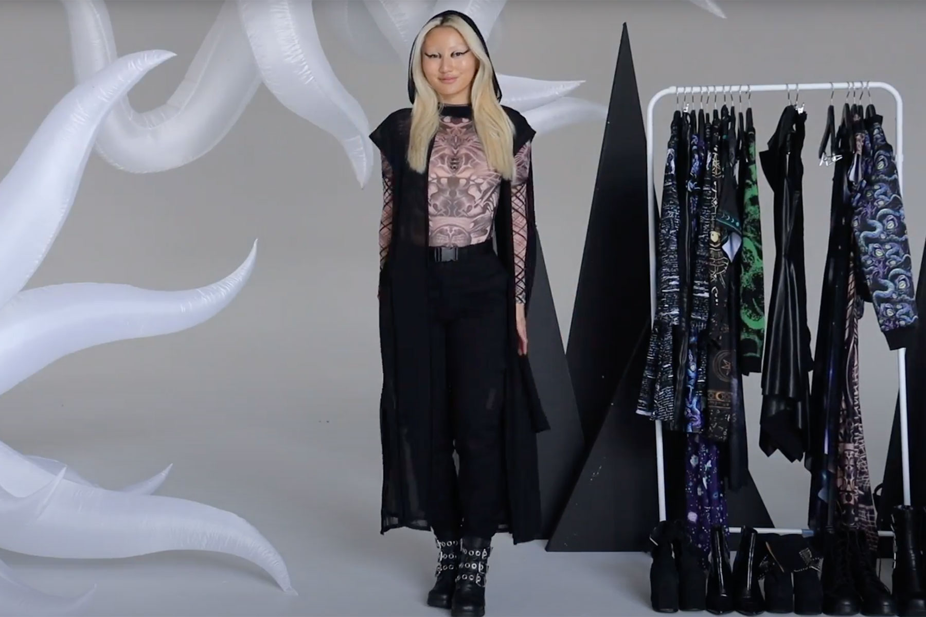 How to Style Realm Of Shadows - BlackMilk Clothing Blog